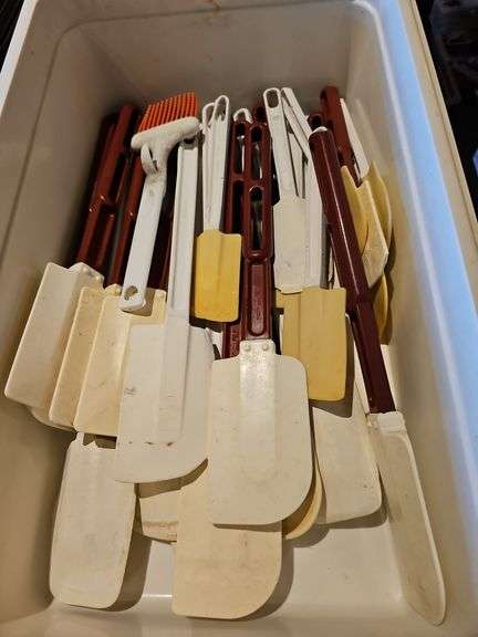 Large Lot of Commercial Rubber Spatulas - Business Liquidation Auction