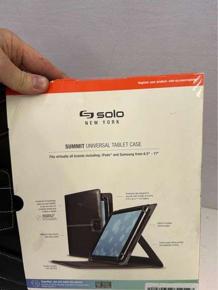 Solo New York summit universal tablet case (excellent condition ...