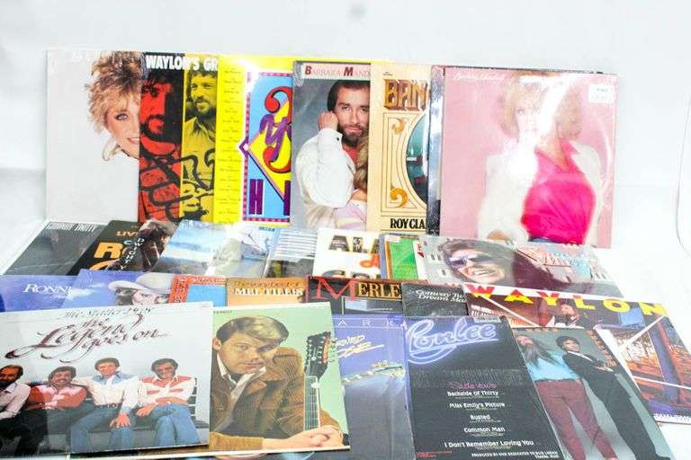 Vinyl LP record album collection, includes Barbara Mandrell -and ...