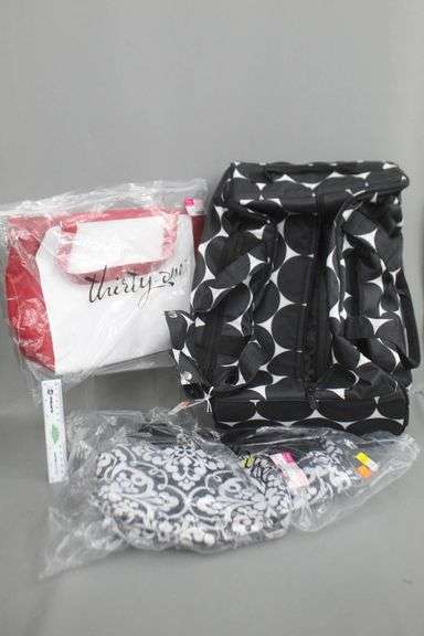 Collection of Thirty-one label bags, includes wheeling weekender bag ...