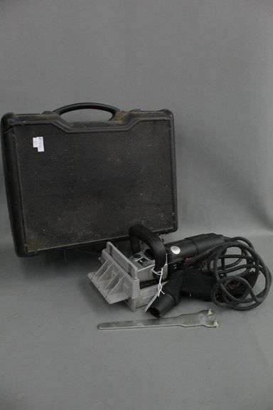 Freud JS 100A biscuit joiner with storage case. - Bunting Online Auctions