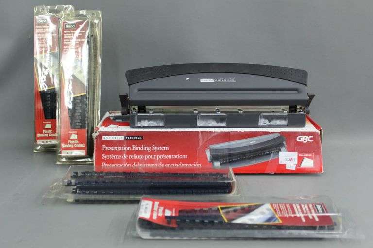 Docubind presentation binding system -and- plastic binding combs (four ...