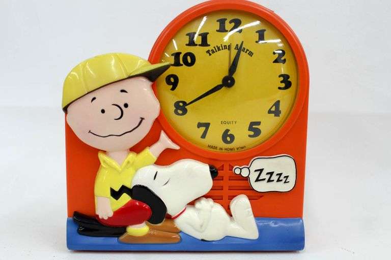 1974 Janex Charlie Brown and Snoopy Talking Alarm Clock - Bunting ...