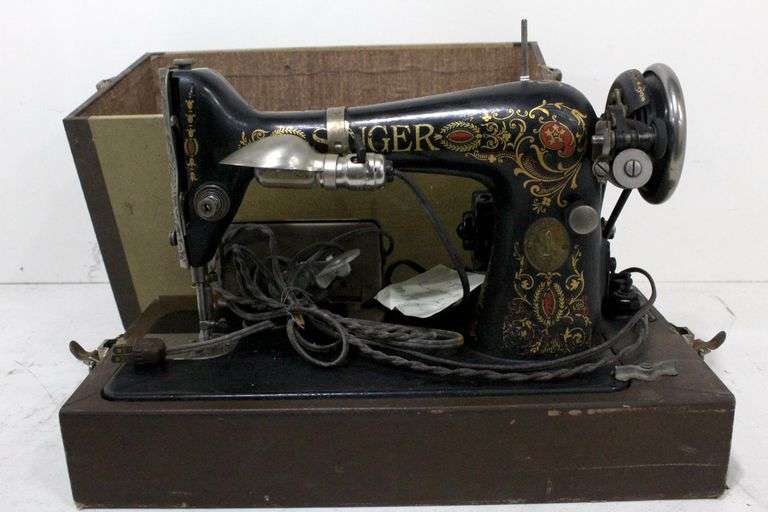 Vintage 1921 Singer Model 66 Electric Sewing Machine with case ...