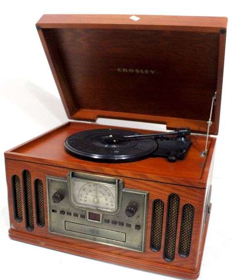 Crosley Musician Entertainment Center, model CR74. - Bunting Online ...