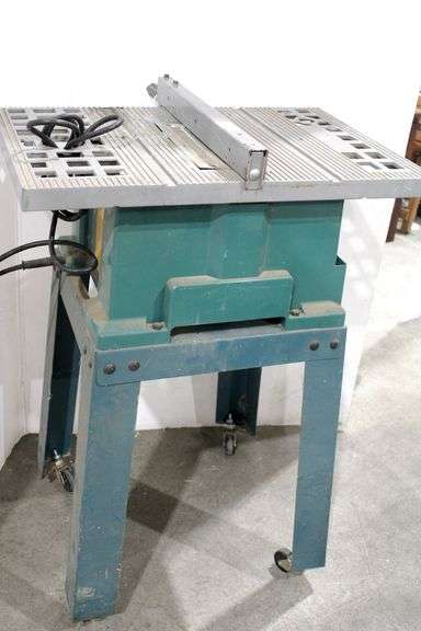 Makita Table Saw Model 2708 - Bunting Online Auctions