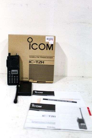 ICOM IC-T2H 144 MHZ FM Ham radio Transceiver - Bunting Online Auctions