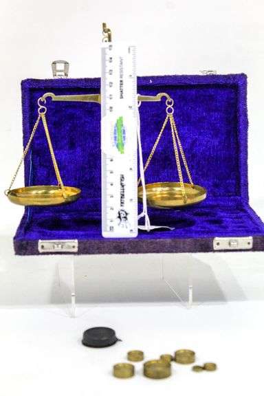 Traditional Brass balance scale , Tarazu , Vintage Weighing Machine ...