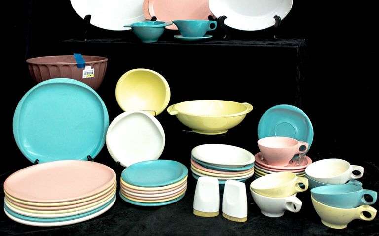 Boontonware Vintage Melamine Dishware, mixing bowls -and- plates -and ...