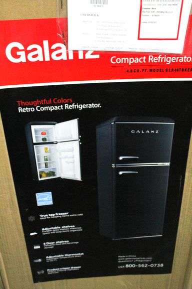 Galanz GLR46TBKER Retro Compact Refrigerator, 4.6 Cu.Ft Mini Fridge with Dual Door, Adjustable ...
