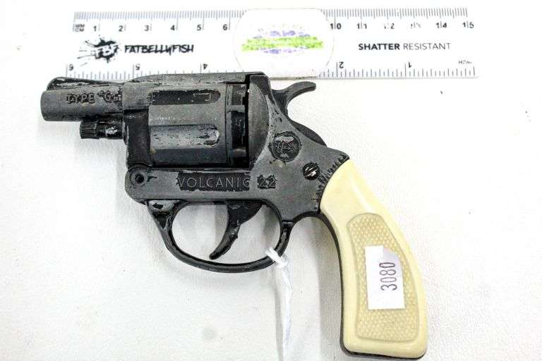 Uniwerk Vintage Volcanic 22 Model Cap Gun, Made in Italy. - Bunting ...