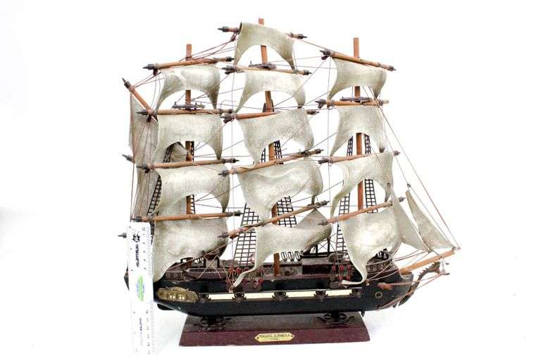 Model Vintage Sailing Ship - Fragata Espanola 1780 Spanish Frigate 1780 ...