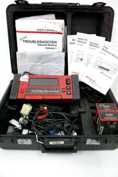Snap-On Graphing Scanner, includes carrying case, accessories and ...