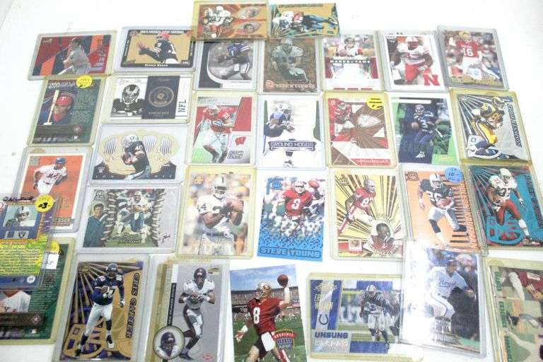 Sports Trading Cards Collection: Mixed lot of Leaf, Hit, Press Pass ...