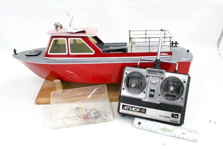 Vintage Robbe Dolly Harbour Launch Remote control boat with Futaba ...