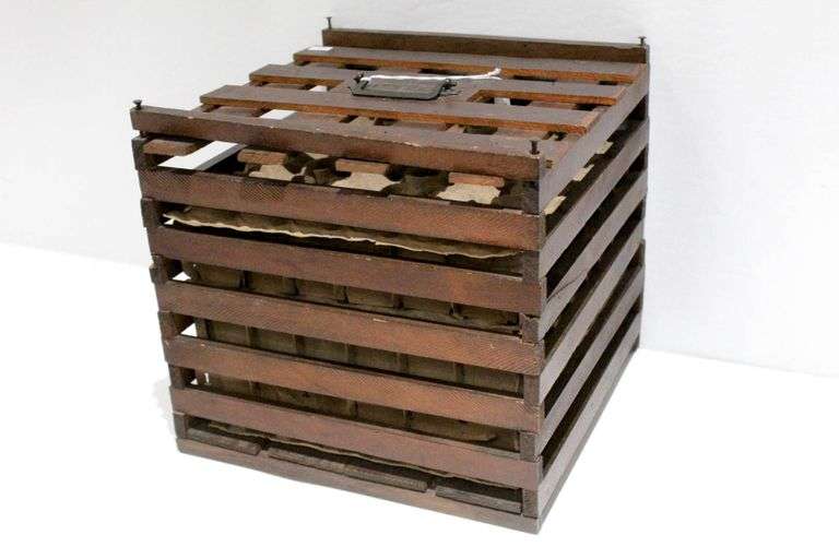 Antique Wooden Egg Crate marked Owosso Mfg Co Benton Ar - Bunting ...