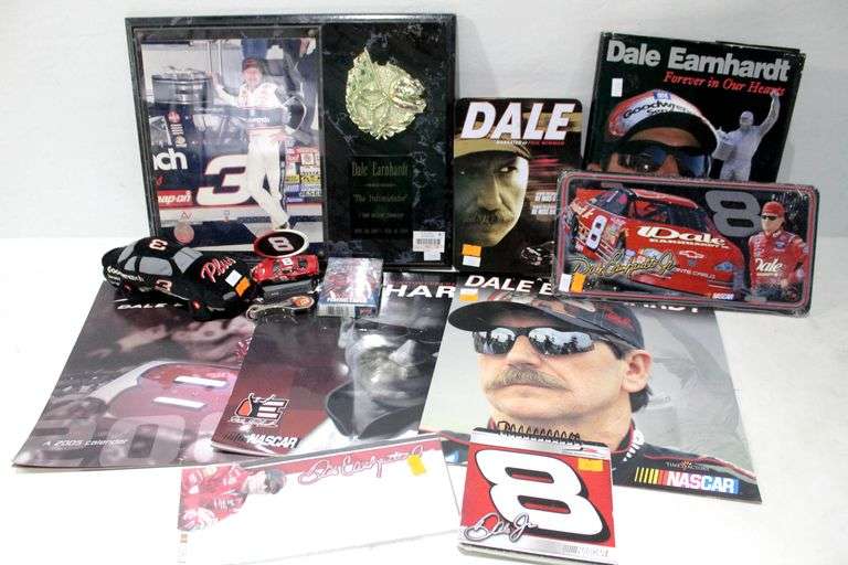 Dale Earnhardt memorabilia - Bunting Online Auctions
