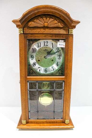 Vintage D&A Oak Pendulum Wall Clock - Bunting Online Auctions