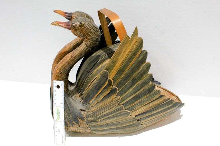 Wicker Double Swans Basket - Bunting Online Auctions