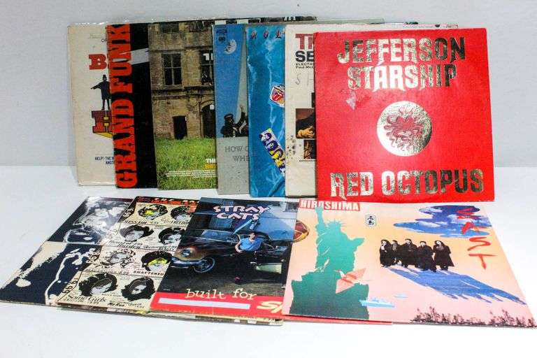 Vintage 33 rpm LP vinyl collection: Jefferson Starship, Stray Cats ...