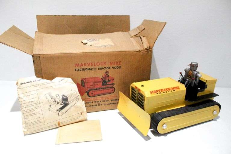 1950s Marvelous Mike Electromatic Tractor #1000 by Saunders Tool & Die ...
