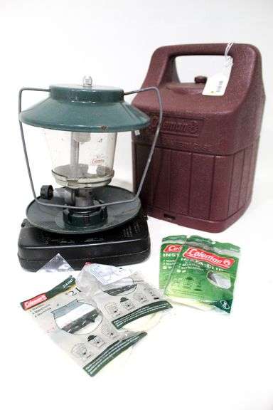 Coleman vintage propane lantern, with storage case and accessories ...