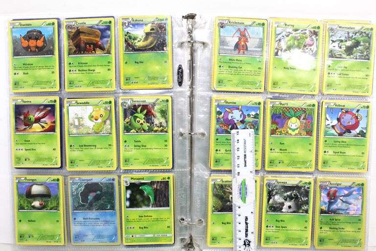 Pokemon Trading Cards Collection Binder. Jigglypuff, Vaporeon ...
