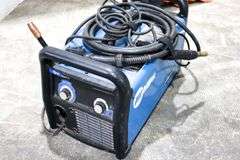 Miller Millermatic 141 MIG welder - Bunting Online Auctions