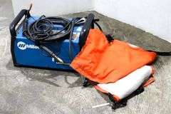 Miller Millermatic 141 MIG welder - Bunting Online Auctions