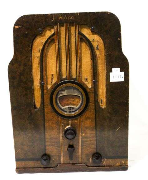 Philco Radio & Television Corp. Table Radio Model: 37-610, Codes 121 ...