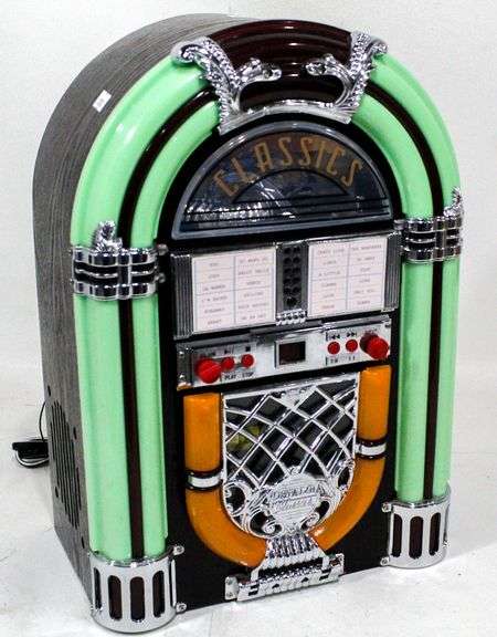 Nostalgia Classics 1940s Style Jukebox CD AM/FM Radio CD Helman Group ... Nostalgia Classics 1940s Style Jukebox CD AM/FM Radio CD Helman Group ...