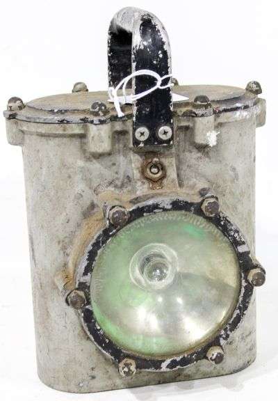 Vintage 1940s US Navy WW II Flashlight - Bunting Online Auctions