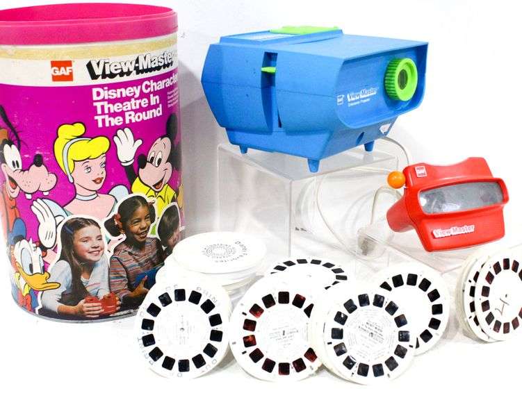 GAF View-Master and View-Master Entertainer Projector with many slides. - Bunting Online Auctions