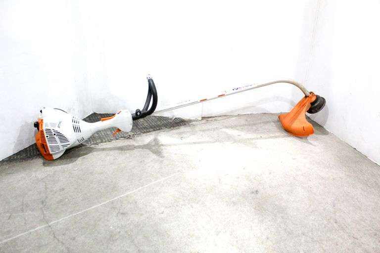 STIHL FS 40 C-E Trimmer Brushcutter - Bunting Online Auctions