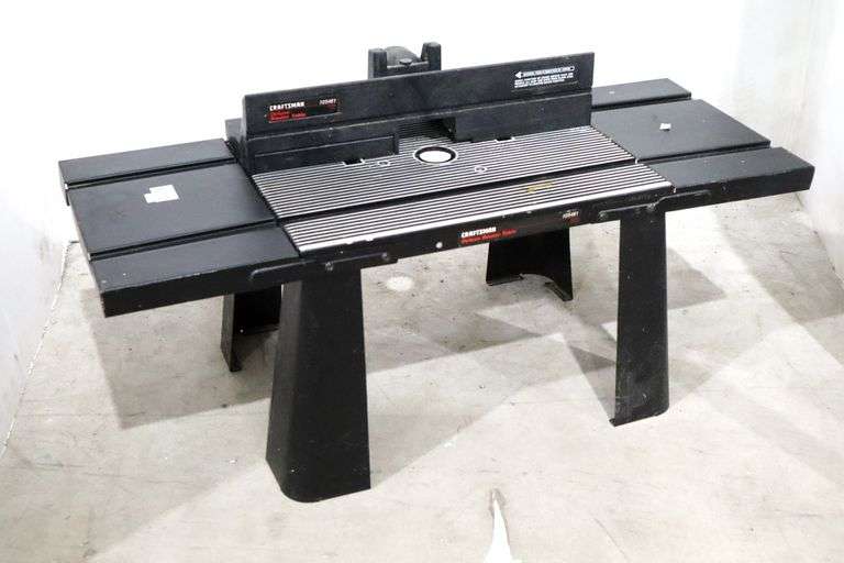 Craftsman Deluxe Router Table - 13 x 36 x 16 - Bunting Online Auctions