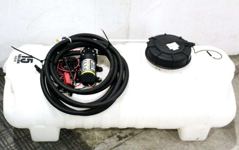 High Flo Gold Series Model 5277980 with 15-Gallon Tank Sprayer System ...
