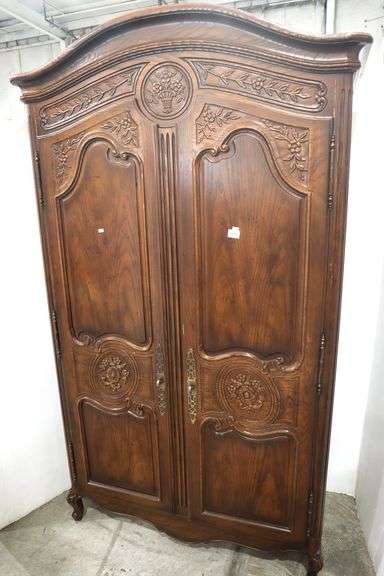 Henredon - French Provincial Louis XV Style Armoire Dresser, By ...