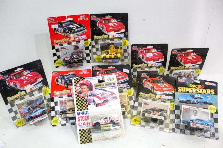 NASCAR Mini Model Race Car Collection - Bunting Online Auctions