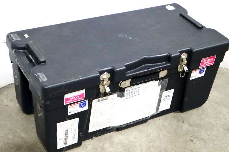 Molded Shipping Storage Box Crate - Bunting Online Auctions