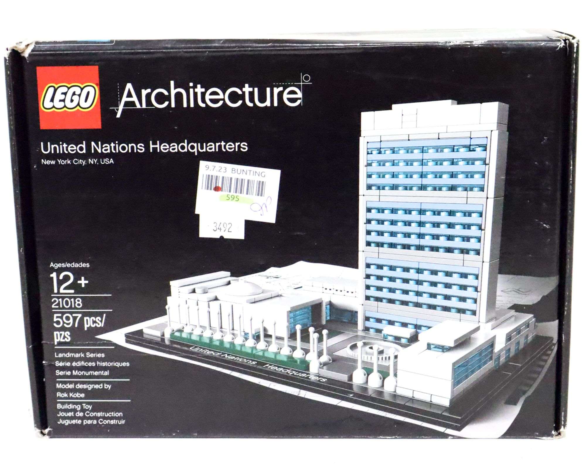 Lego Architecture United Nations Headquarters