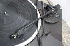 Technics SL-BD25U Record Player Stereo Turntable FG Servo Japan - and ...