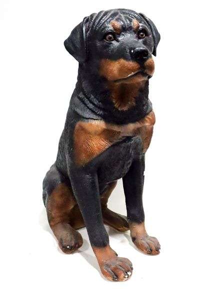 Rottweiler Sitting Statuette Figurine - 10 x 26 x 19 - Bunting Online ...