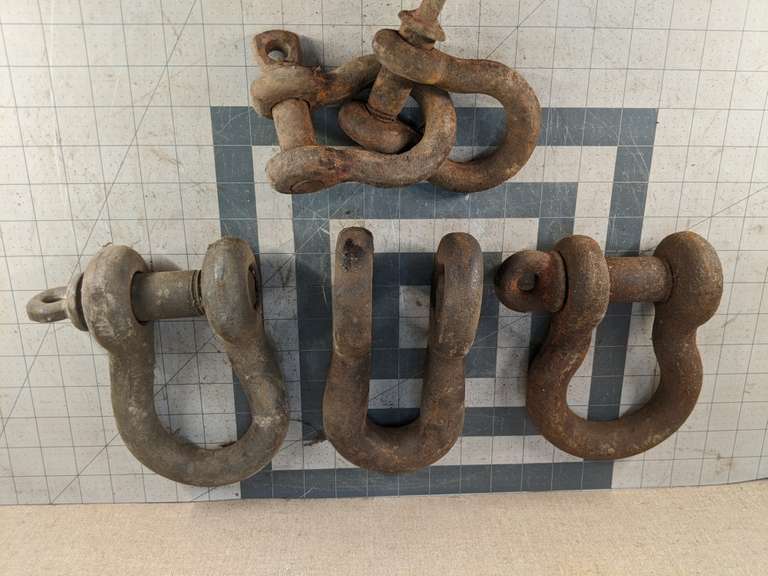 LARGE SHACKLES - Bid On Estates