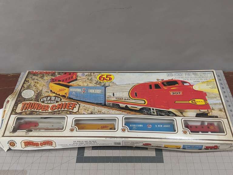 BACHMAN HO TRAIN SET - Bid On Estates