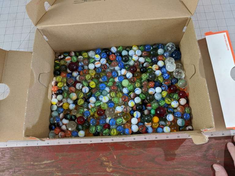 BOX OF VINTAGE MARBLES - Bid On Estates Auction Services