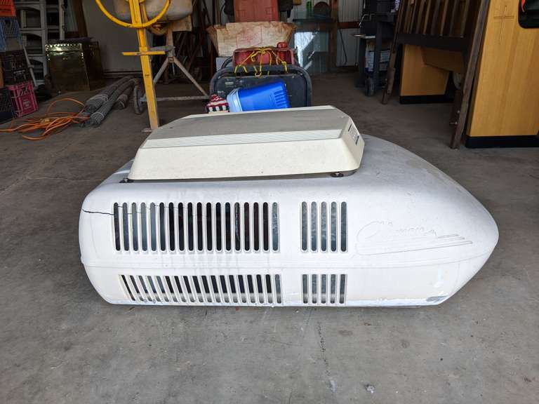 Rooftop Air Conditioner Unit For Camper Or Rv Bid On Estates