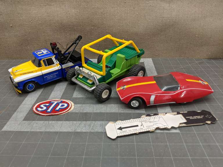 Toy cars. Vtg amaze-a-matics programmable Corvette, Fisher Price dune ...