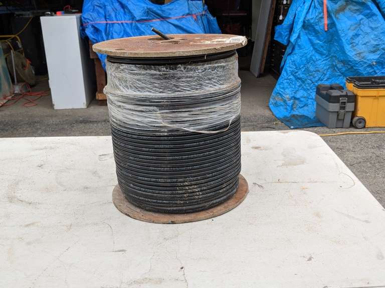 Roll of 18 AWG 150v Cable - Bid On Estates Auction Services