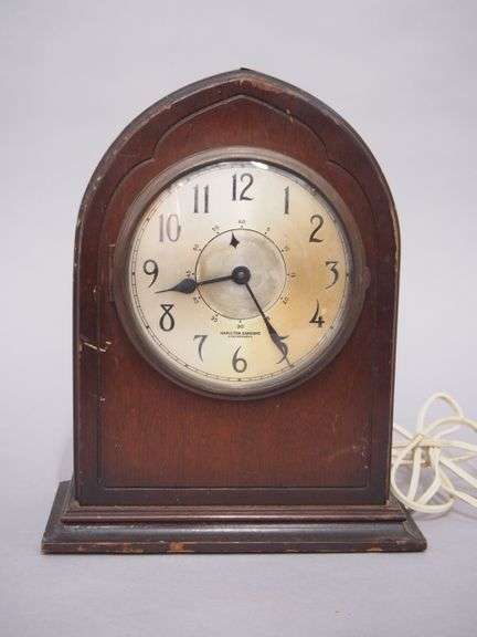 Hamilton Sangamo Synchronous Shelf Clock, S-501 - Bid On Estates ...