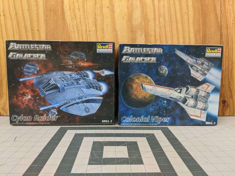 2 Models Revell Battlestar Galactica. Colonial Viper and partially ...